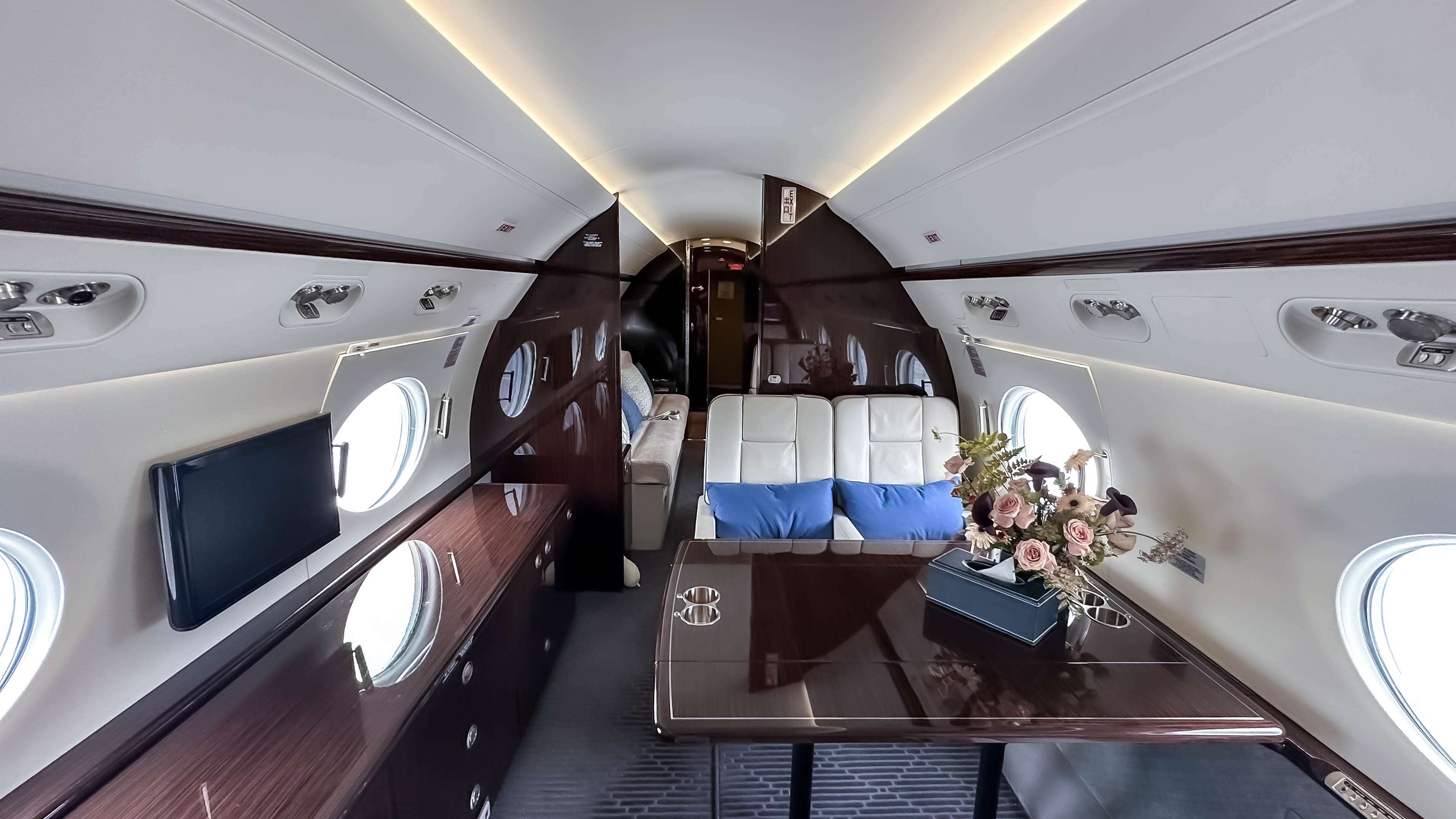 2015 Gulfstream 550 - Aircraft Sales Australia