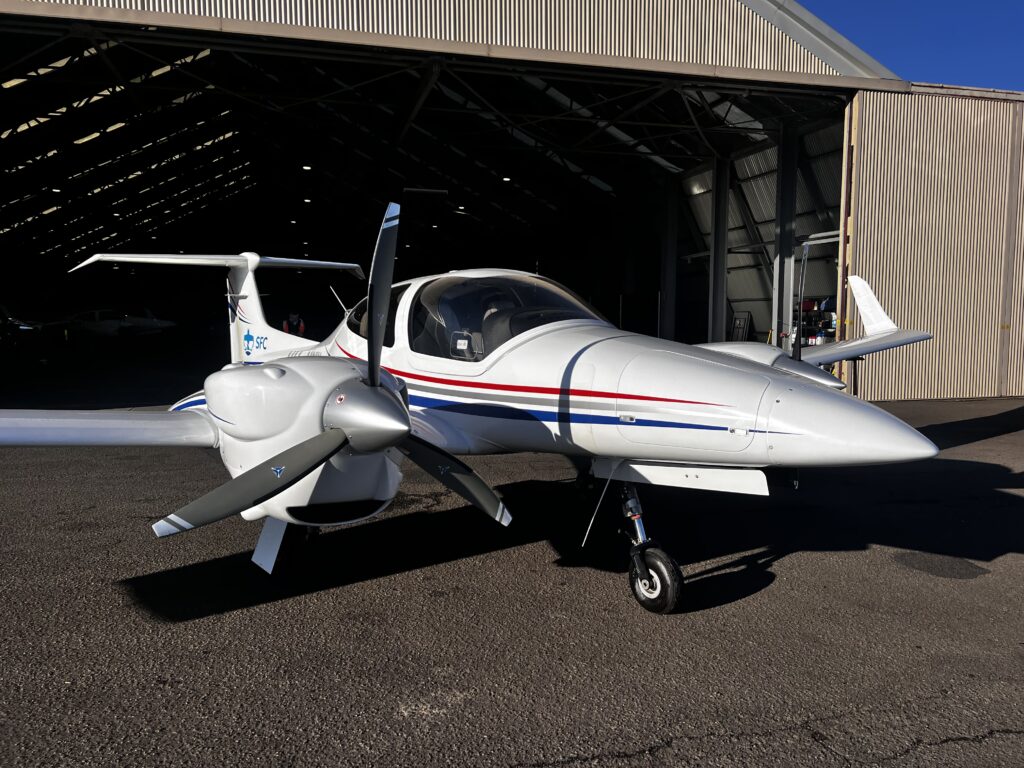 2014 Diamond DA42 - Aircraft Sales Australia